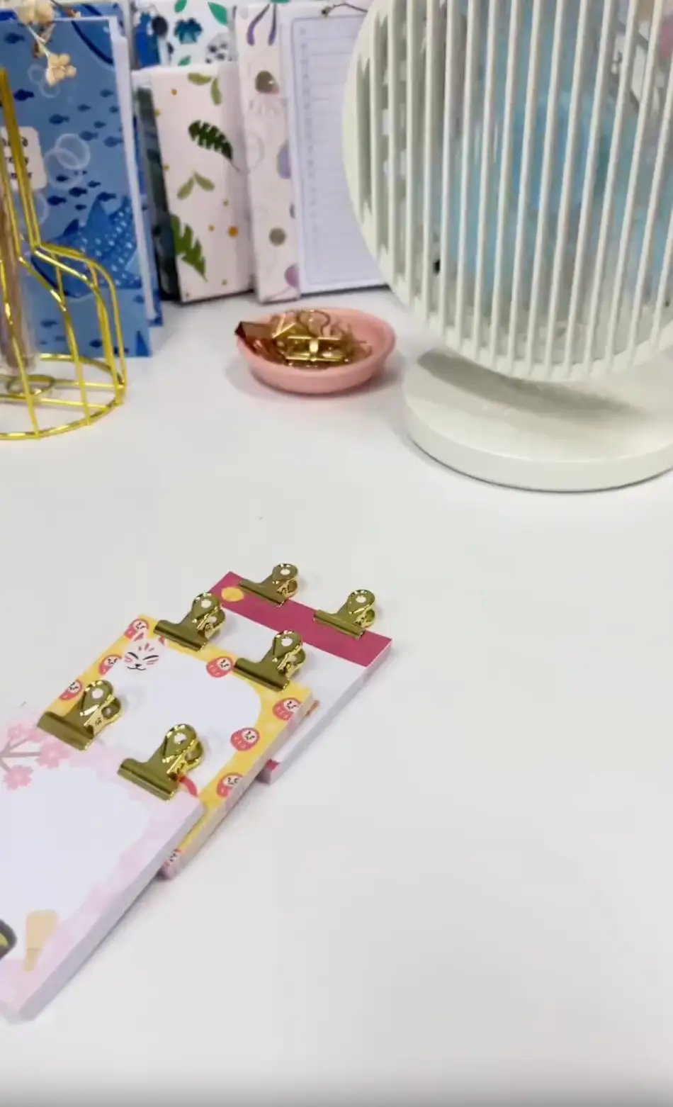 DIY Folding Notepad Station - Planify Pro